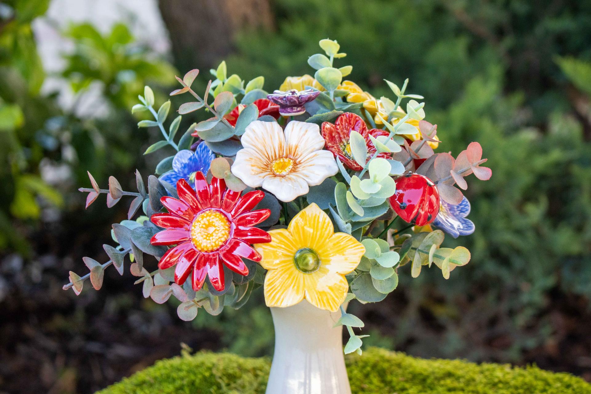 10 Reasons Why You Should Gift Ceramic Flowers for the Next Occasion ...